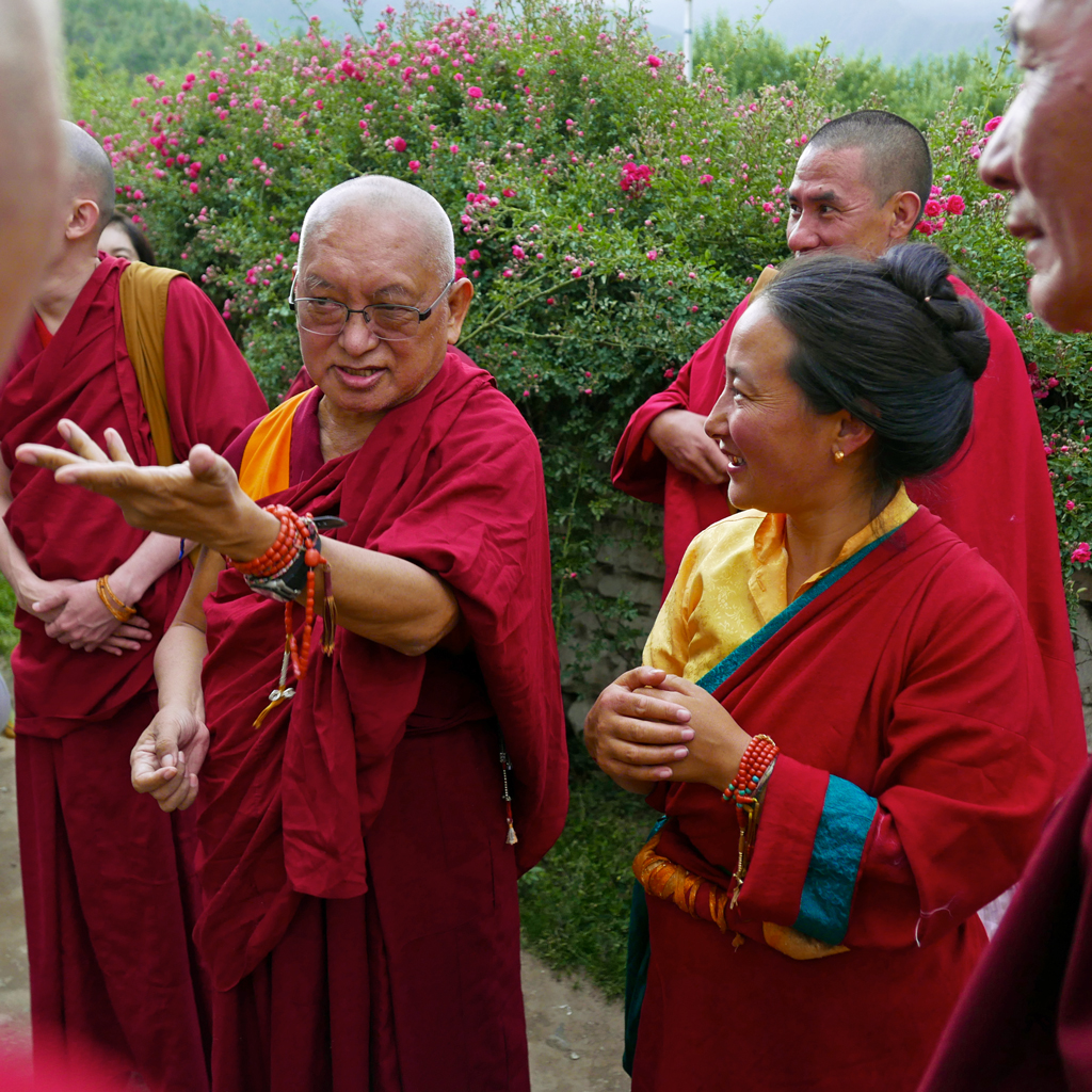 Lama Zopa Rinpoche Travels to Bhutan and Visits Kyichu Lhakhang with ...