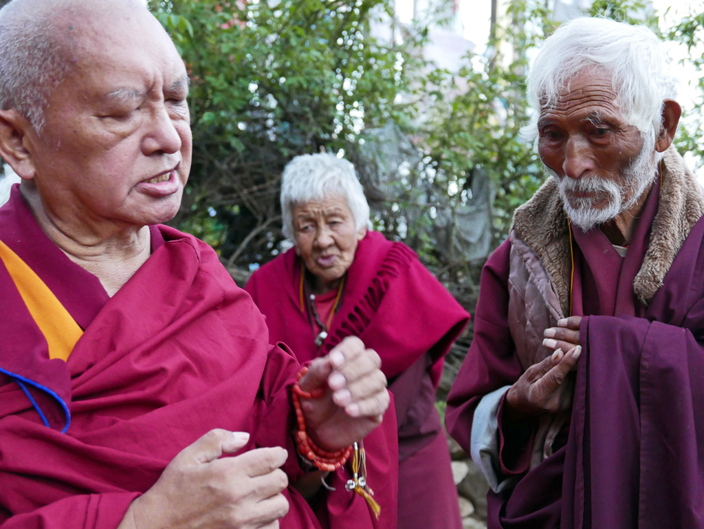 Lama Zopa Rinpoche Visits Drakarpo in Bhutan - FPMT