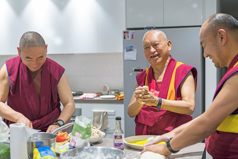 The Benefits of Cooking Delicious Food for Others Including the Guru - FPMT