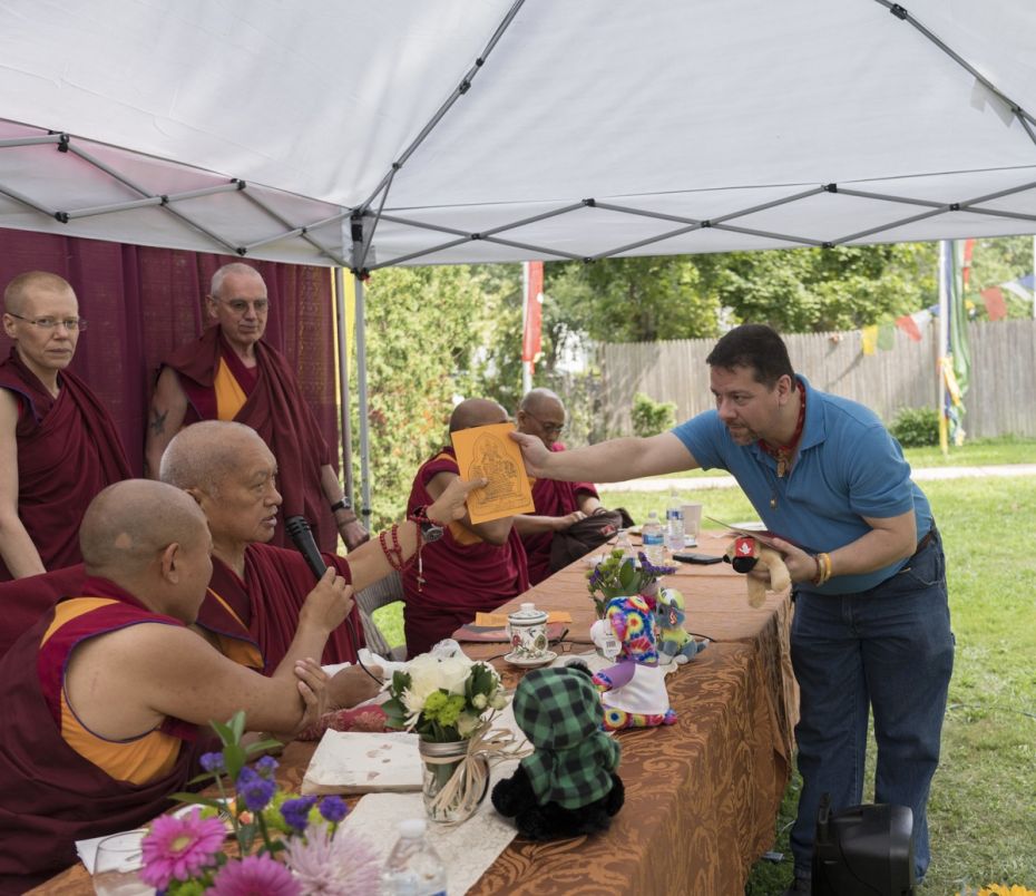 Lama Zopa Rinpoche Visits Kurukulla Center for Tibetan Buddhist Studies ...