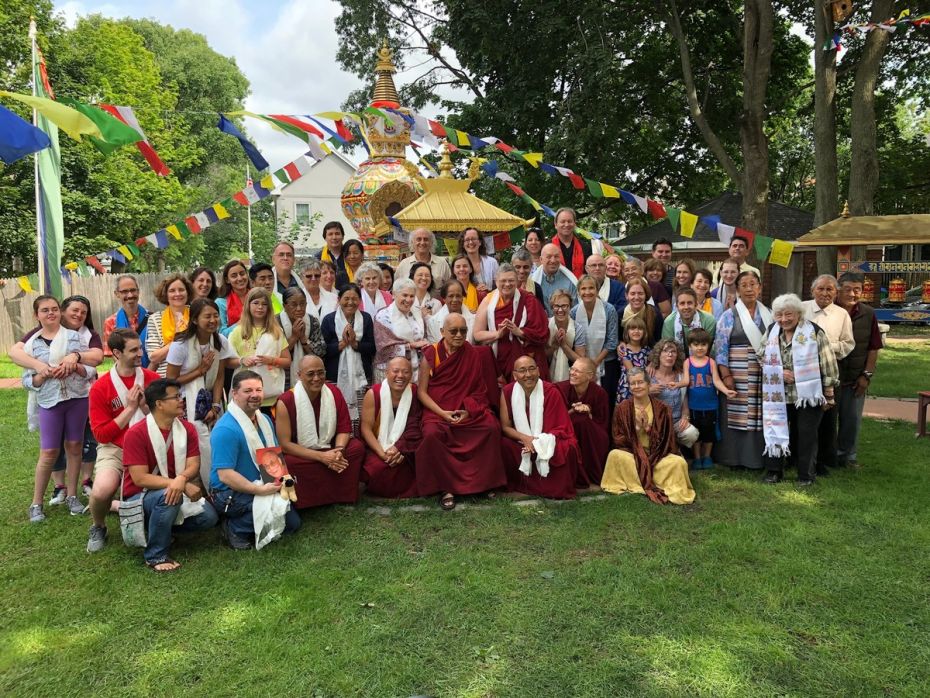 Lama Zopa Rinpoche Visits Kurukulla Center for Tibetan Buddhist Studies ...