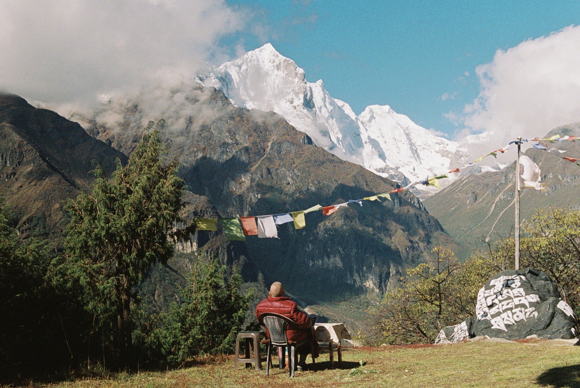 Ven. Robina Courtin Once Again Leads Pilgrims to Lawudo - FPMT