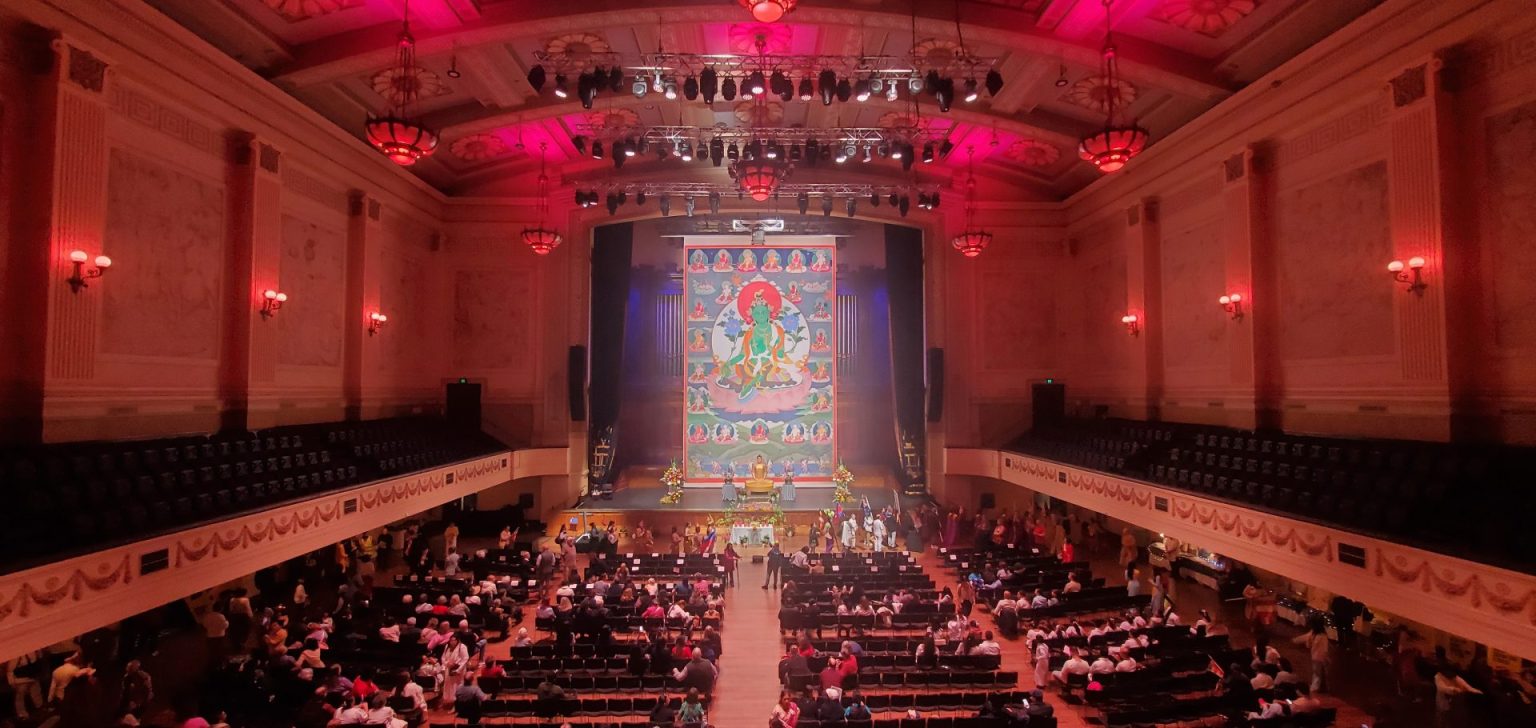 Twenty-One Taras Thangka Displayed in Melbourne Town Hall for Vesak - FPMT